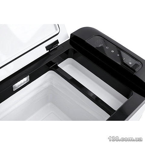 Alpicool K18 — auto-refrigerator with compressor