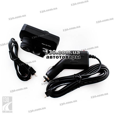 RS DVR-313 — автомобильный видеорегистратор с ИК подсветкой и дисплеем